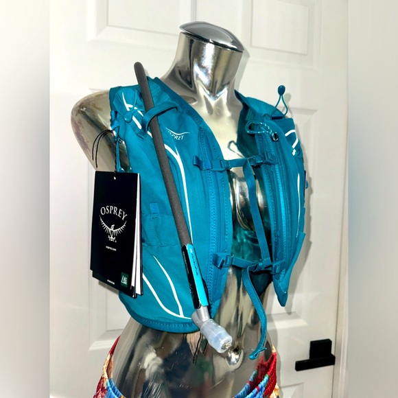 OSPREY | Bags | Nwt Osprey Dyna 6l Backpack Running Hydration Bladder ...
